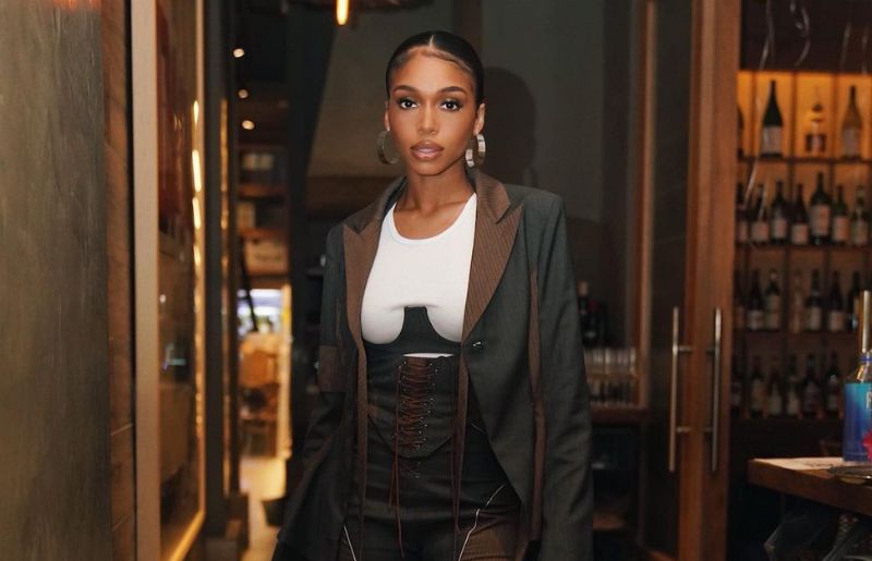Lori Harvey Net Worth | Age |Instagram | Dad | Future |Height | Bio ...