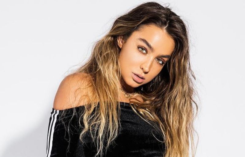 Sommer Ray Net Worth | Age | Instagram | Height | Bio - Stardom Networth